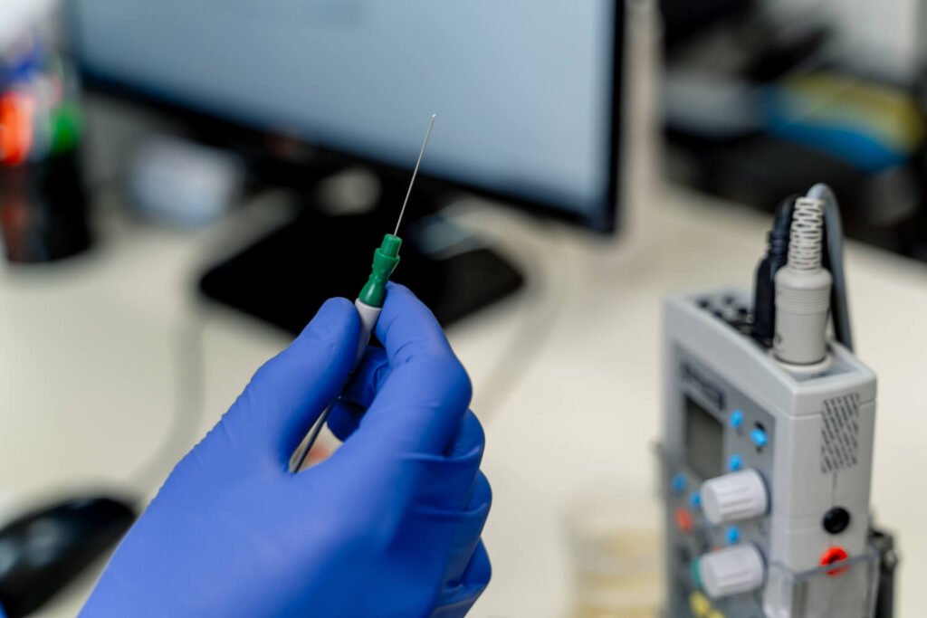 Electromyography Test (EMG) - Family Diagnostics